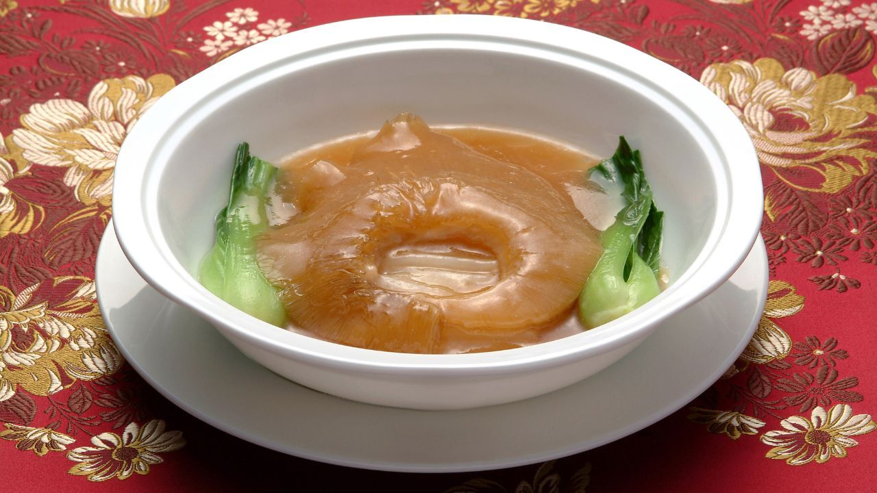 世界の富裕層の新・嗜好…「フカヒレ」が高級ホテルから“消えた”ワケ（THE GOLD ONLINE（ゴールドオンライン）） - Yahoo!ニュース