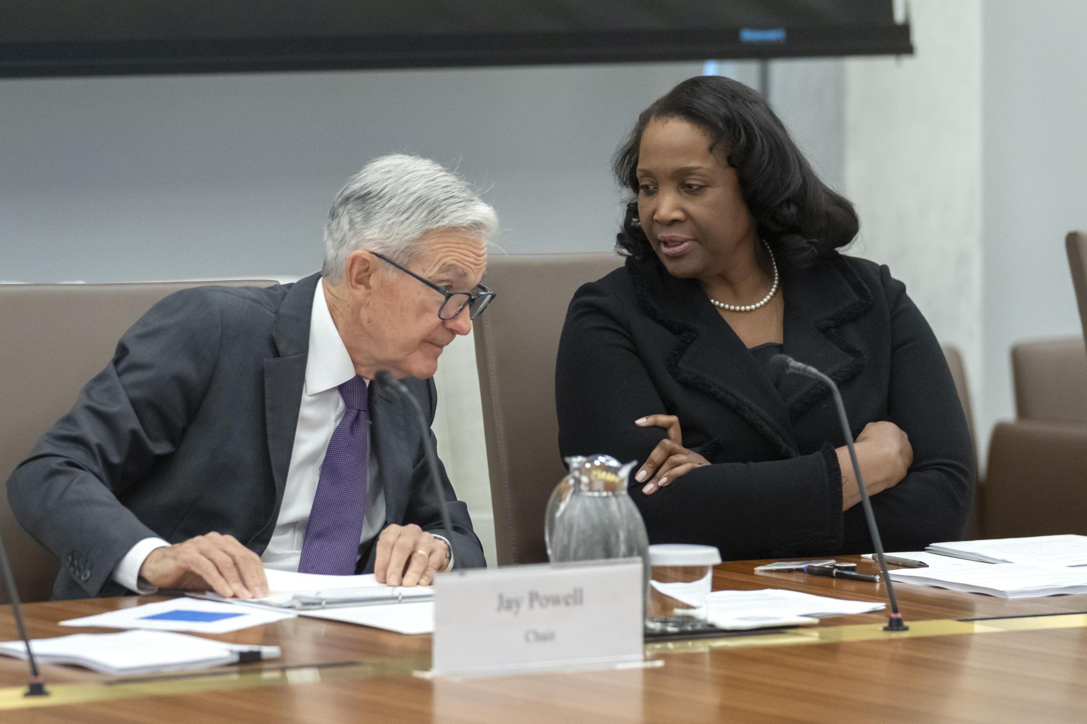 米大統領、FRB理事の辞任要求 不正疑惑で、解任も検討か（共同通信） - Yahoo!ニュース