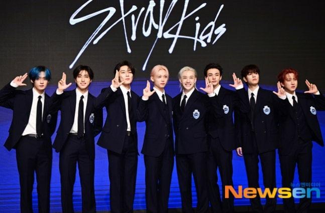 Stray Kids、狂ったほど自分自身に夢中！？成長と絆の8年を語る「信じられないほどの愛に感謝」（Kstyle） - Yahoo!ニュース