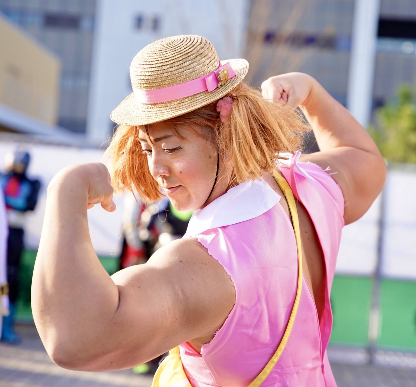 ムッキムキのメイちゃんがTBS NEWS DIGに出演 “コスプレの祭典”にインパクトを残す（VITUP!） - Yahoo!ニュース