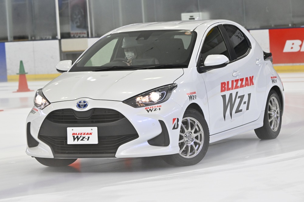 【サマータイヤと比べても違和感なし】ブリヂストンの新型スタッドレスタイヤ『ブリザックWZ-1』の進化を体感！（AUTOCAR JAPAN） - Yahoo!ニュース