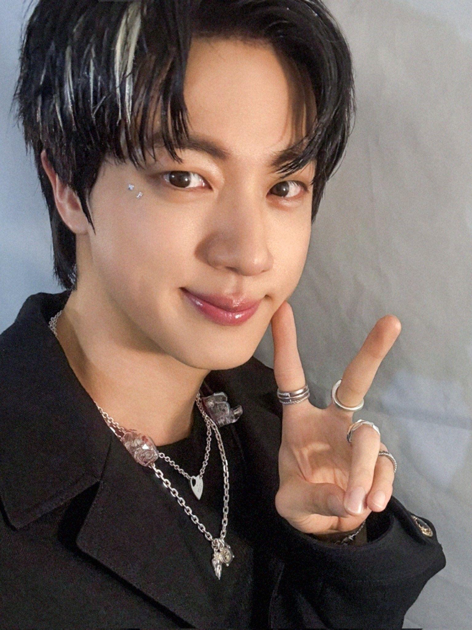 韓国ベテラン俳優 BTSのファンと告白 きっかけは偶然の出来事 エピソード明かす（デイリースポーツ） - Yahoo!ニュース