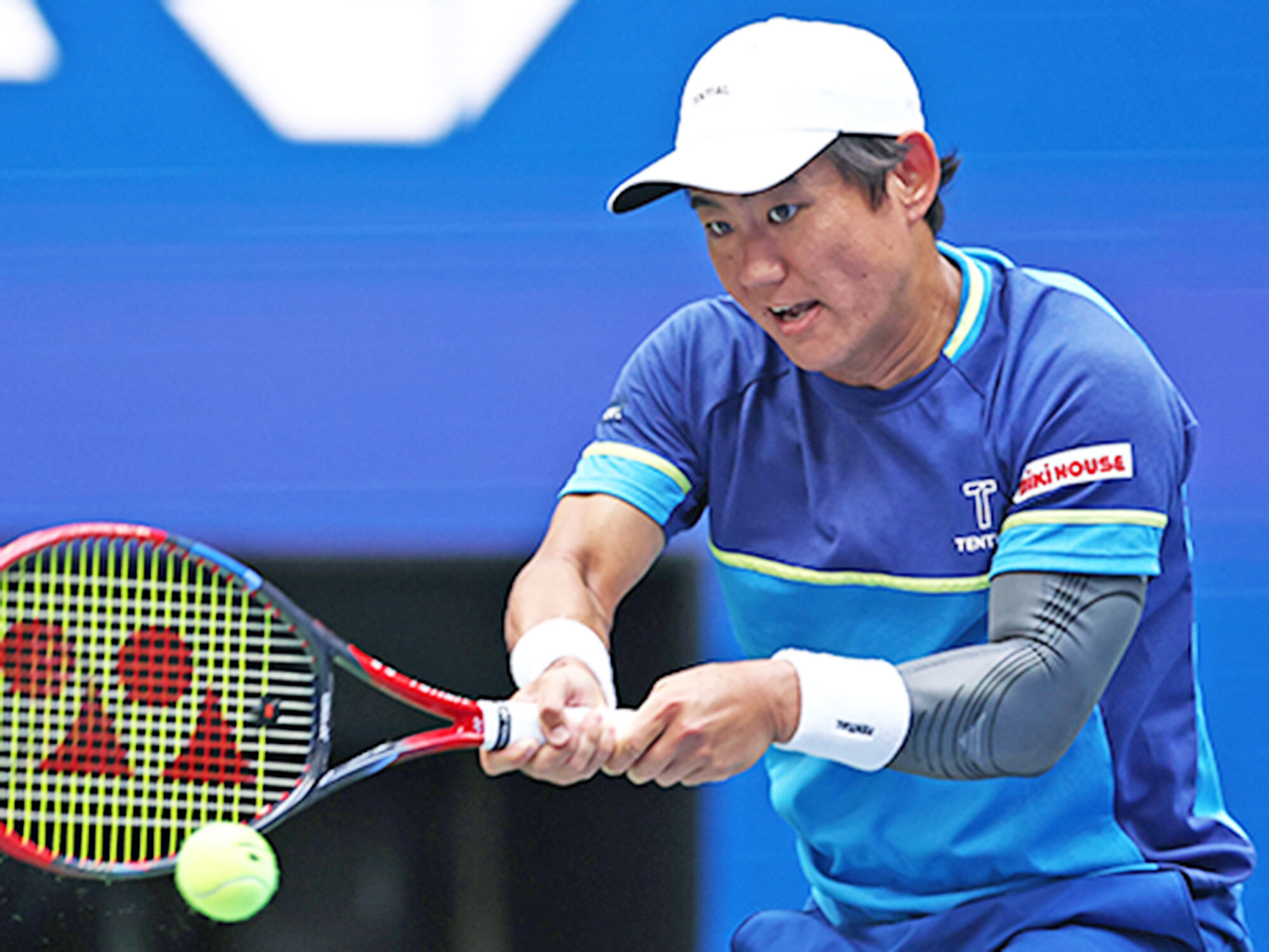 西岡良仁 世界325位と対戦も途中棄権、全米OP後の初戦で敗退＜男子テニス＞（tennis365.net） - Yahoo!ニュース