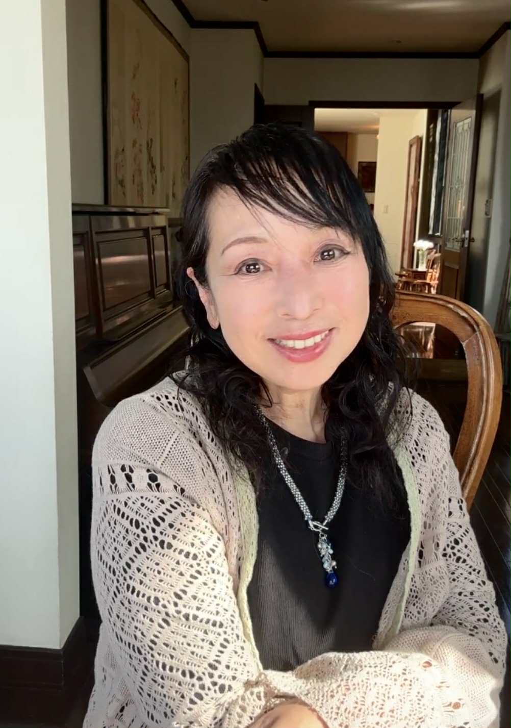 「結婚しないの？」質問責めにはもう飽きた！60代漫画家・折原みとが“バツなしおひとりさま”を名乗る理由（女子SPA！） - Yahoo!ニュース