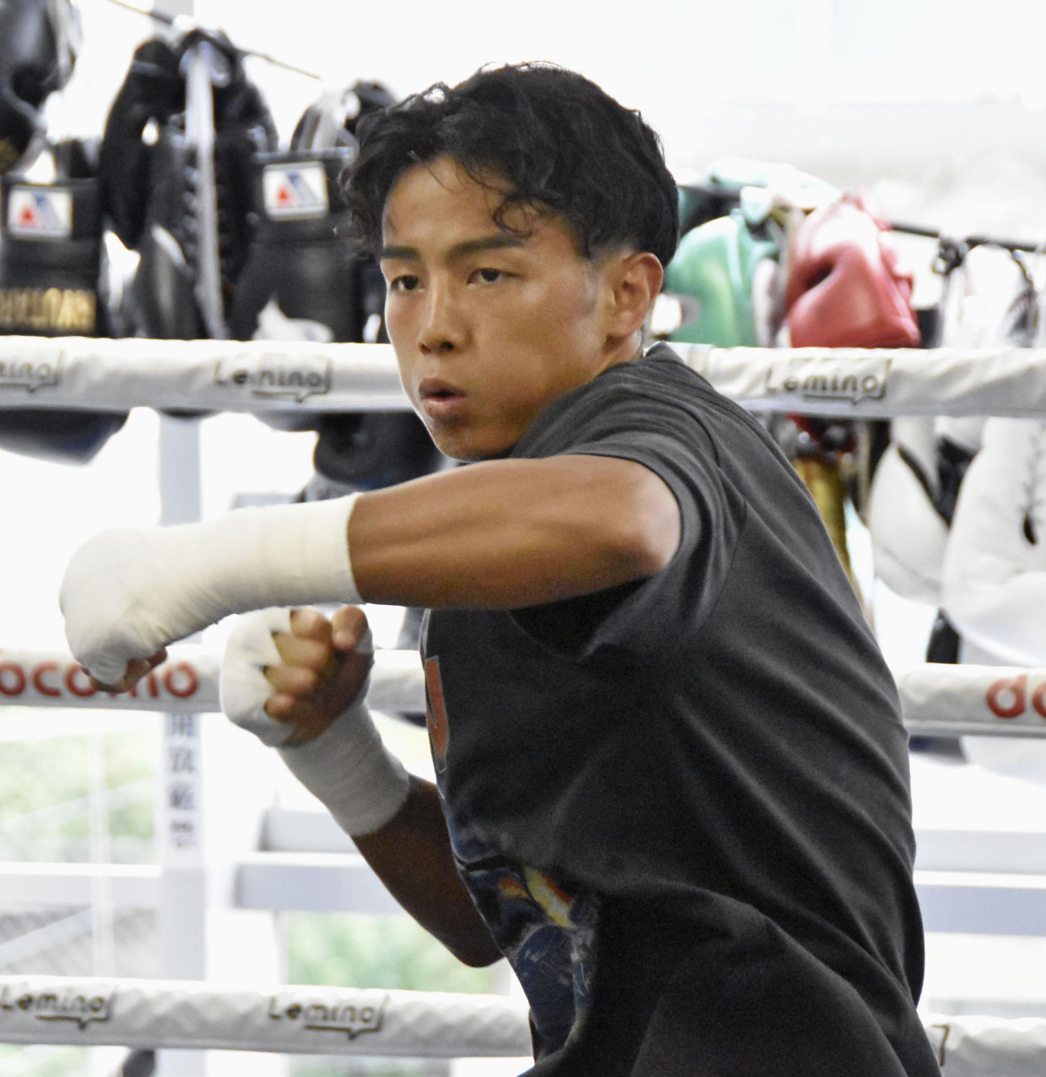 武居由樹「覚悟決めて倒す」 3度目WBO防衛戦へ練習公開（共同通信） - Yahoo!ニュース