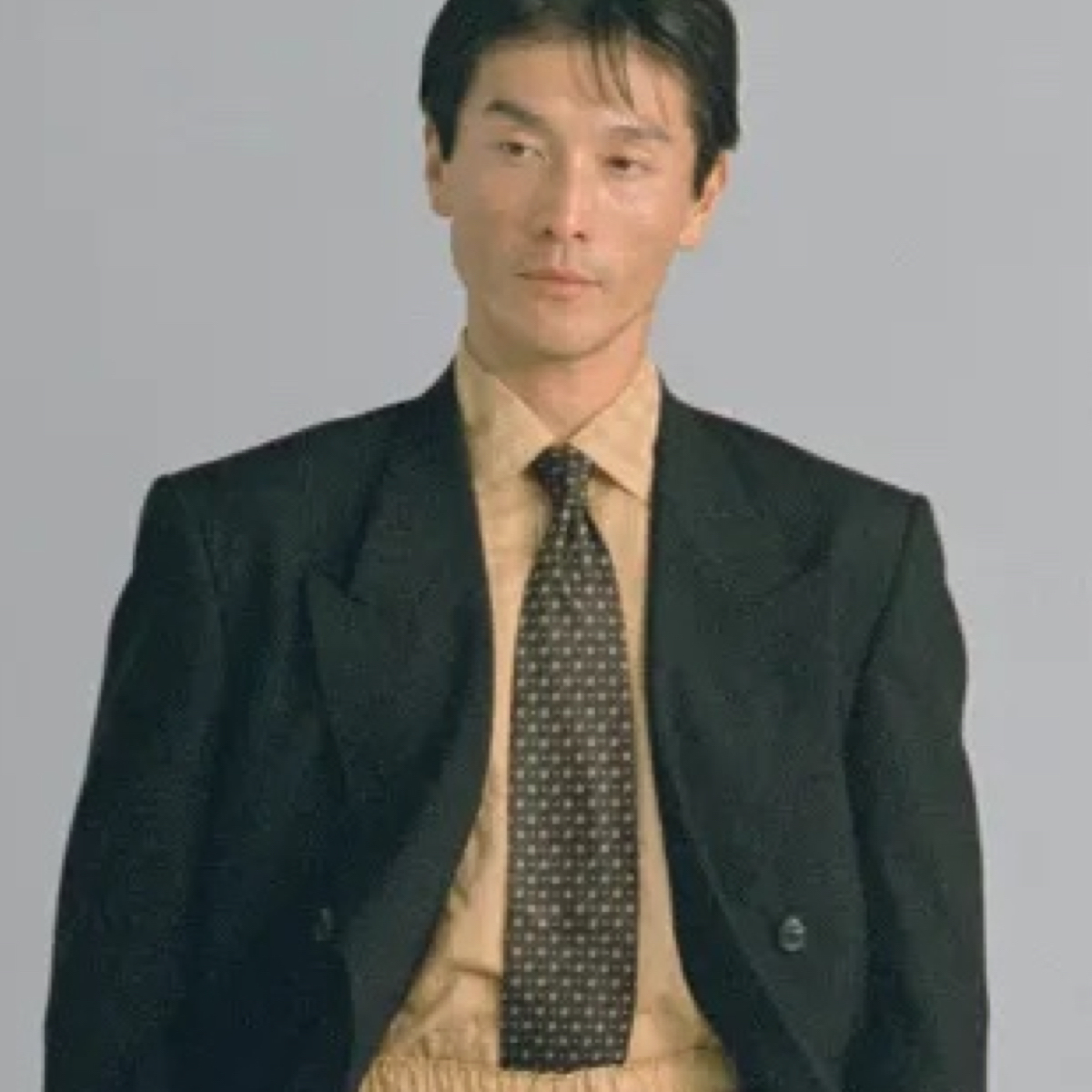 LVMHプライズに「ソウシオオツキ」の大月壮士 「セッチュウ」の桑田悟史以来、3人目の日本人グランプリ（WWDJAPAN.com） - Yahoo!ニュース