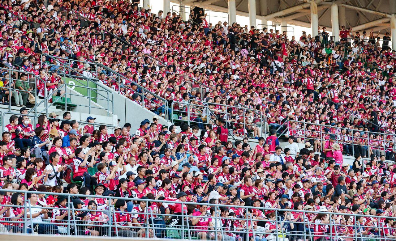 ファジアーノ岡山、入場者数がシーズン最多更新 今季ホーム戦、4試合残し21万8356人（山陽新聞デジタル） - Yahoo!ニュース