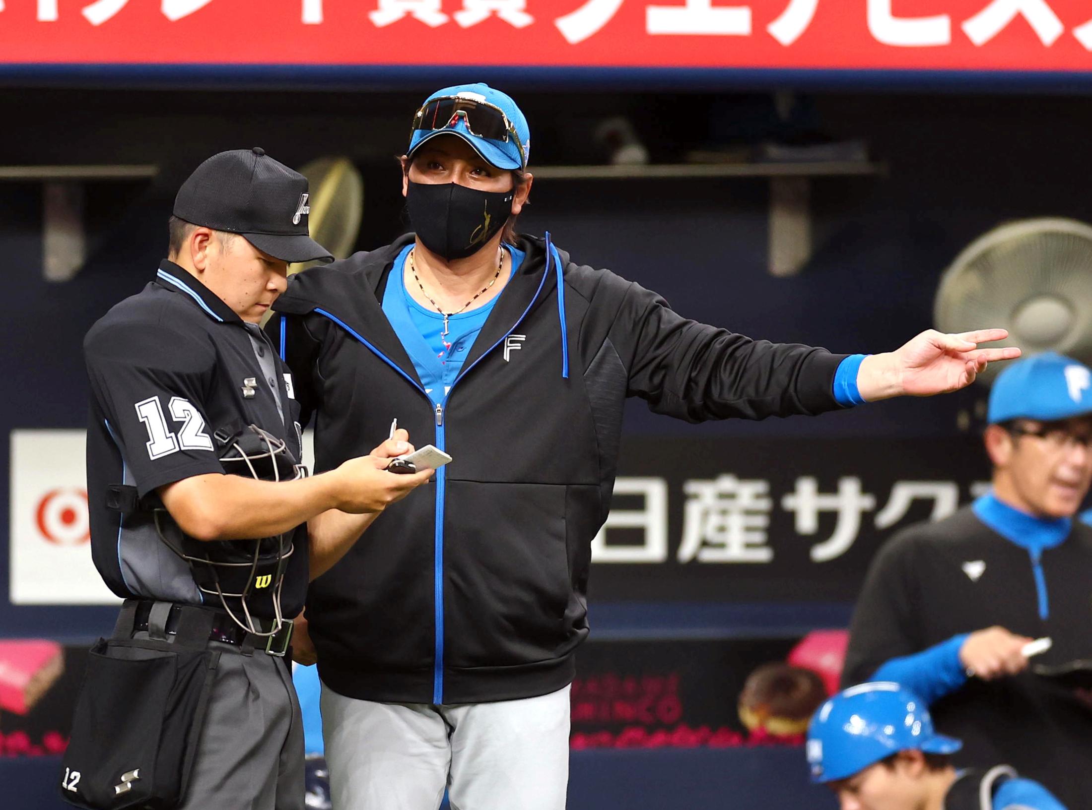 日本ハム疲労完敗…激痛完封負け ソフトBにM18点灯許す 台風遅延悪夢の新幹線7時間移動影響？攻守にミス連発 試合開始1時間半遅れ、決着は午後11時（デイリースポーツ） - Yahoo!ニュース