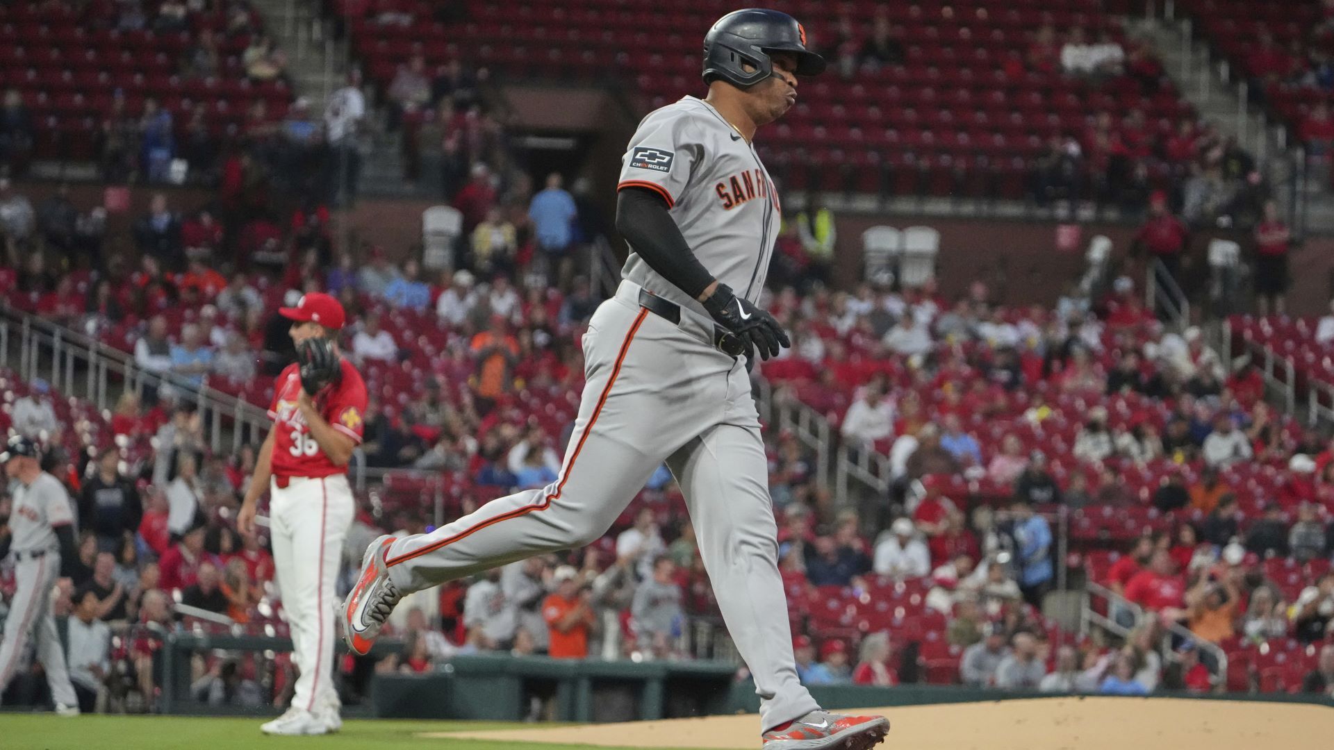 【MLB】 打線好調のジャイアンツが5連勝 ワイルドカードまで4G差、ドジャースまで6G差に迫る（MLB公式日本語サイト） - Yahoo!ニュース