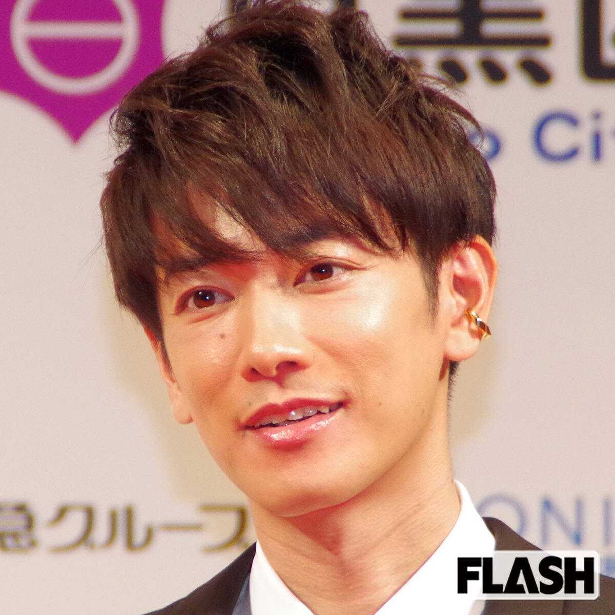 佐藤健 “ジムでナンパ”動画が物議「無理すぎ」「ウザい」批判続出の背景にはびこる“迷惑行為”（SmartFLASH） - Yahoo!ニュース