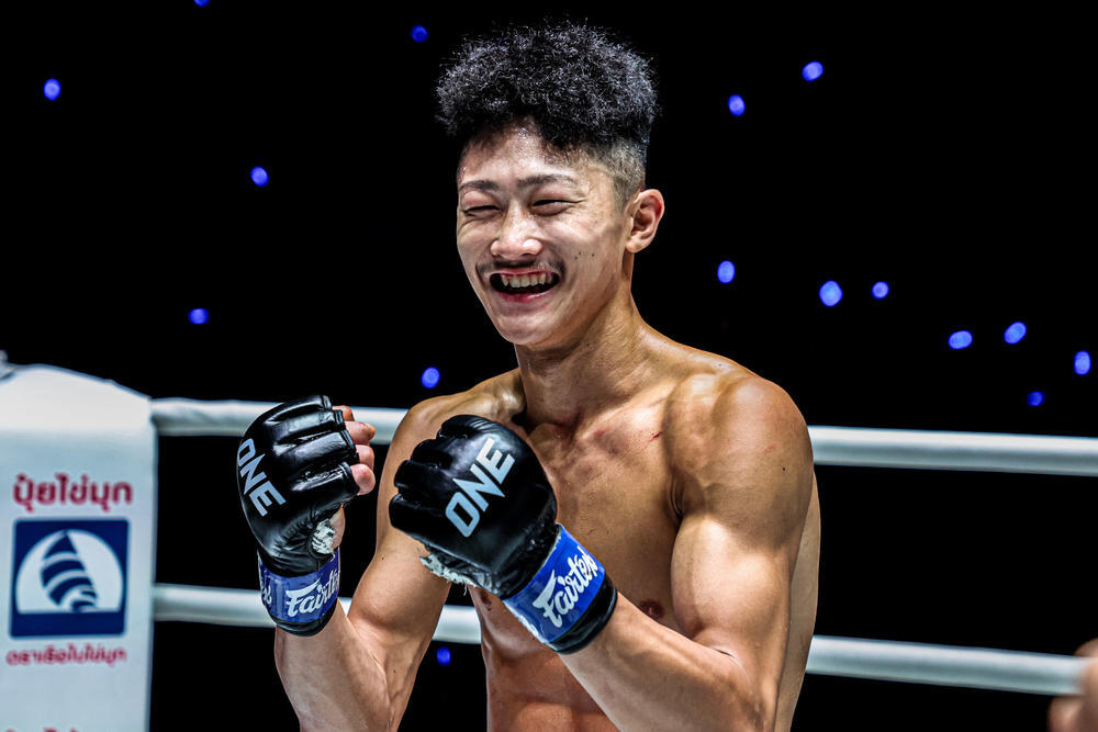 【BOM】士門がWBCムエタイ世界ライト級王座決定戦、BOM OFGミドル級王座決定戦、フライ級とフェザー級でBOM王座決定戦で8大タイトルマッチに（ゴング格闘技） - Yahoo!ニュース