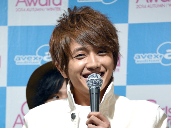 Nissy（西島隆弘）が声帯の手術を報告 年内を目処に再度手術も予定（クランクイン！） - Yahoo!ニュース