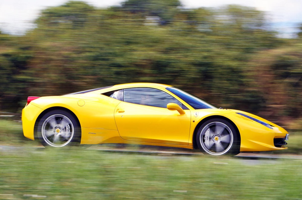 高騰前に楽しむなら今チャンス？ フェラーリ458 イタリアを中古で（1） 傑作ハードを再確認（AUTOCAR JAPAN） - Yahoo!ニュース