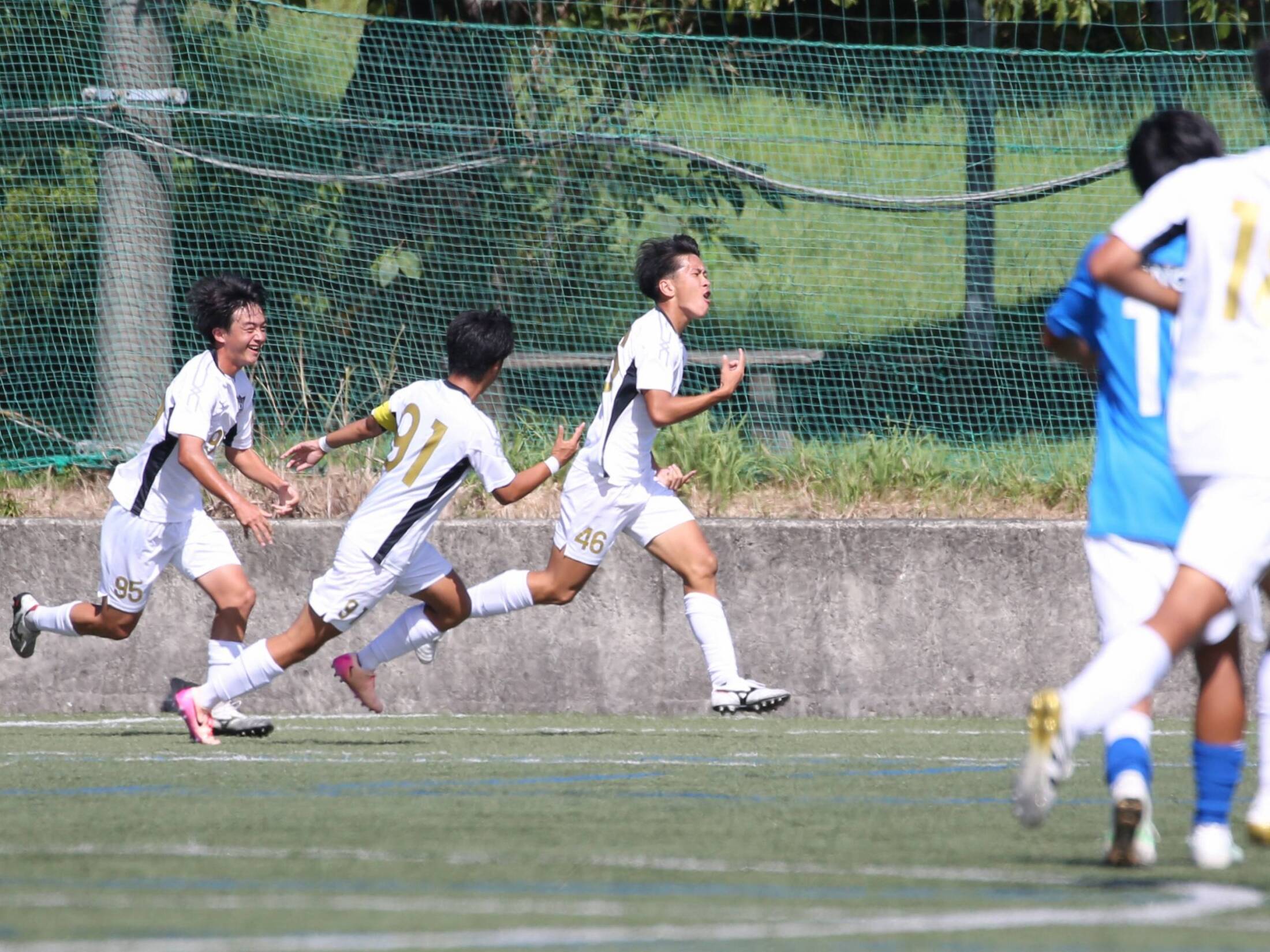 [MOM5201]日体大柏FW斉藤諒海(1年)_エースFWが抜群のスピード、強さで2発。「ROOKIE LEAGUE」入れ替え戦で兄のリベンジ（ゲキサカ） - Yahoo!ニュース