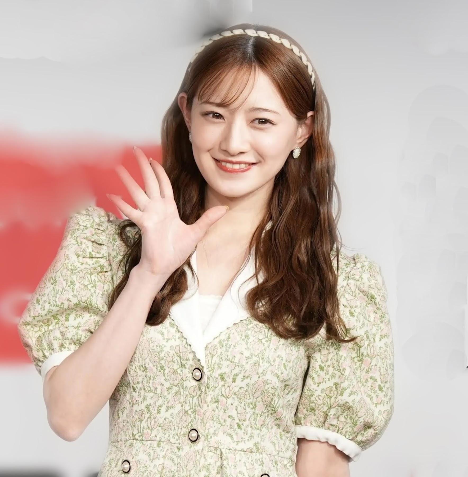 ＜中田花奈＞元乃木坂46美女 「ん、浴衣脱いでます？」 大人の色香が！（MANTANWEB） - Yahoo!ニュース