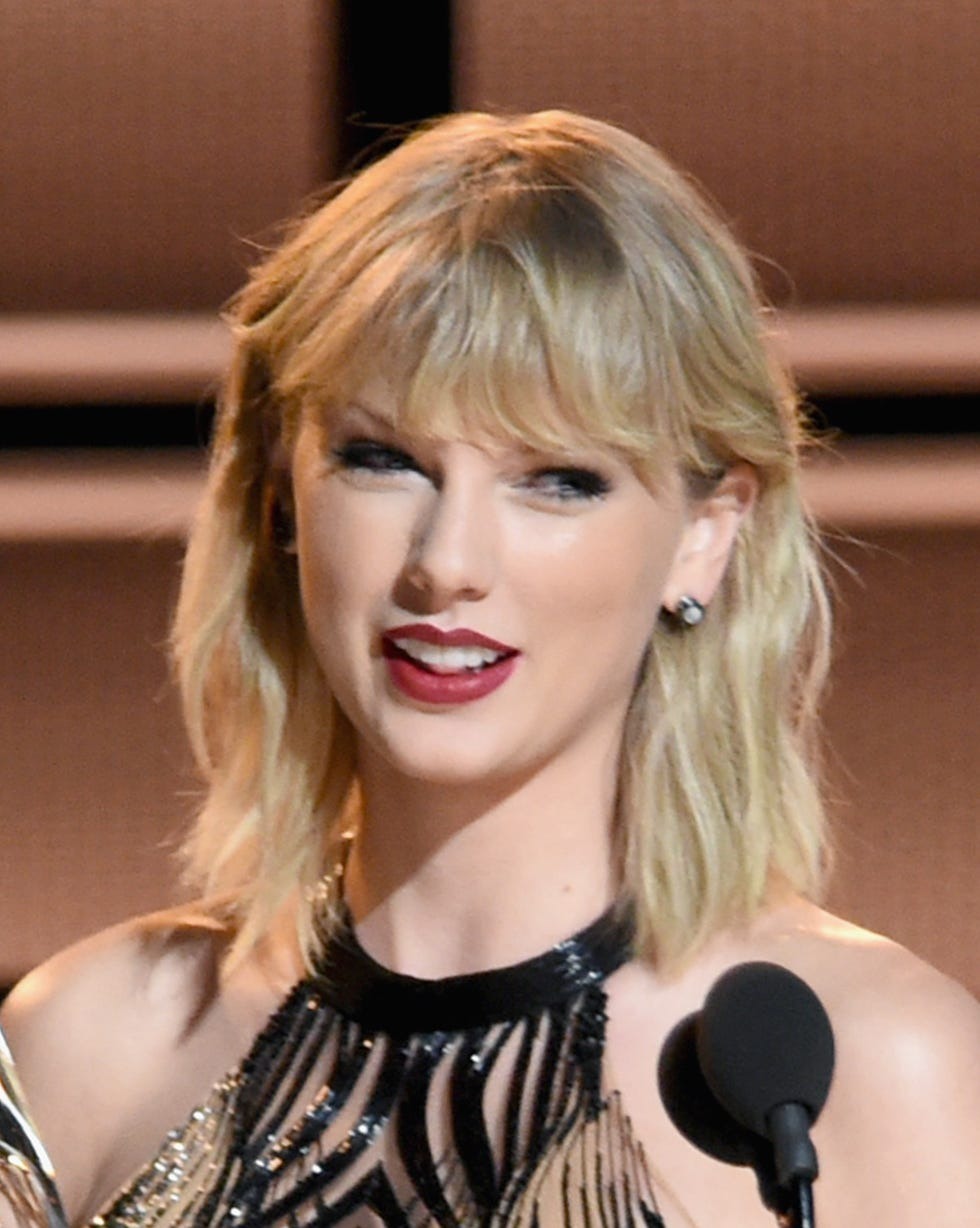 「前髪ありボブ」の最旬スタイル5選♡ フレンチ風からぱっつん前髪まで（ELLEgirl） - Yahoo!ニュース