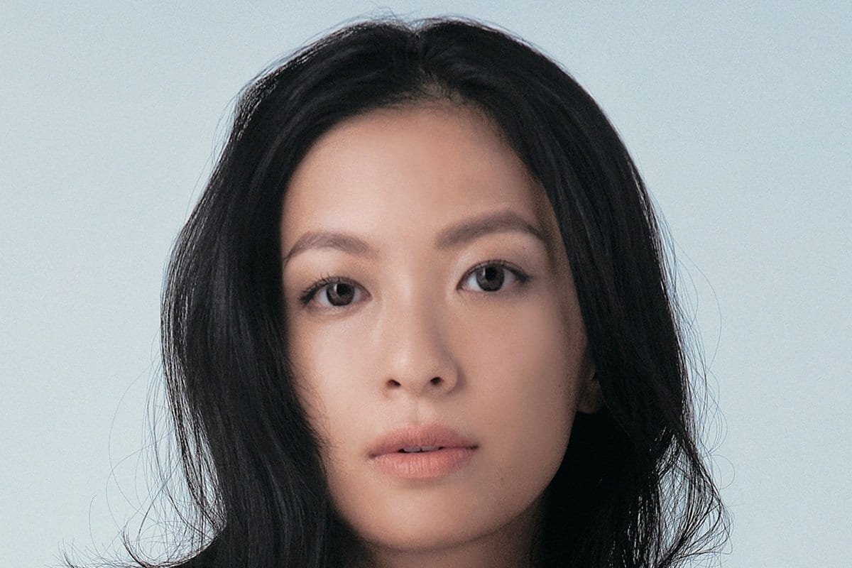 37歳 榮倉奈々 美背中チラリ黒ドレス姿にSNS驚がく「お顔がちっちゃい」 「はーーー綺麗すぎる美しすぎる」 「神々しい」（LIMO） - Yahoo!ニュース