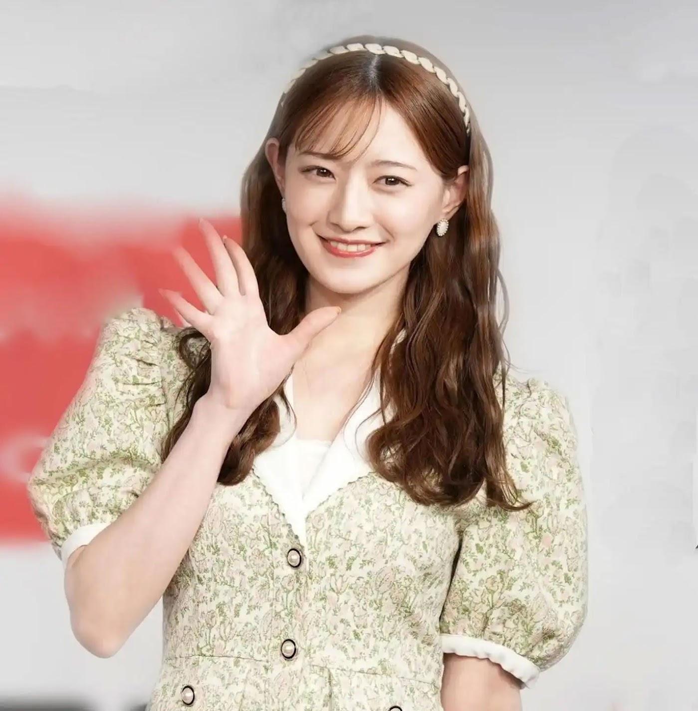 ＜中田花奈＞元乃木坂46美女 見ちゃいけないもの見てる感！？ ランジェリー、浴衣で魅せる（MANTANWEB） - Yahoo!ニュース