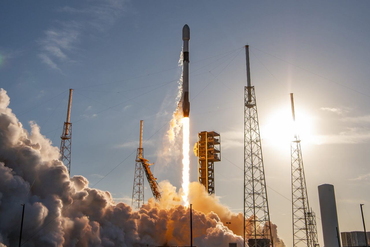 スペースX、ファルコン9でISSへのシグナス補給船運用23号機を打ち上げ（sorae 宇宙へのポータルサイト） - Yahoo!ニュース