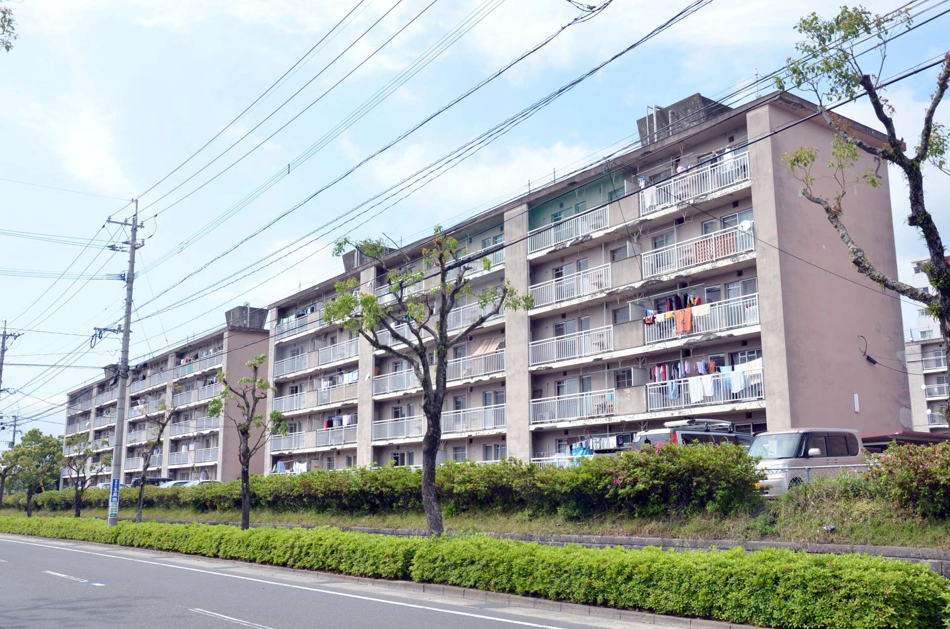 空き家が常態化する県営住宅を外国人労働者に提供――鹿児島県が雇用主に貸し出し 39団地160戸が対象（南日本新聞） - Yahoo!ニュース