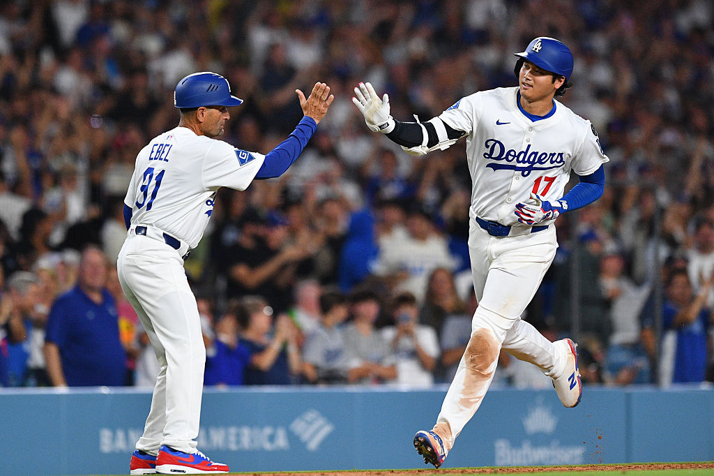 [B!] ドジャース、スイープ阻止して優勝マジック「8」 大谷翔平が2戦連発の51号ダメ押し弾 左腕スネルが112球熱投で7回無失点12K（ベースボールキング） - Yahoo!ニュース