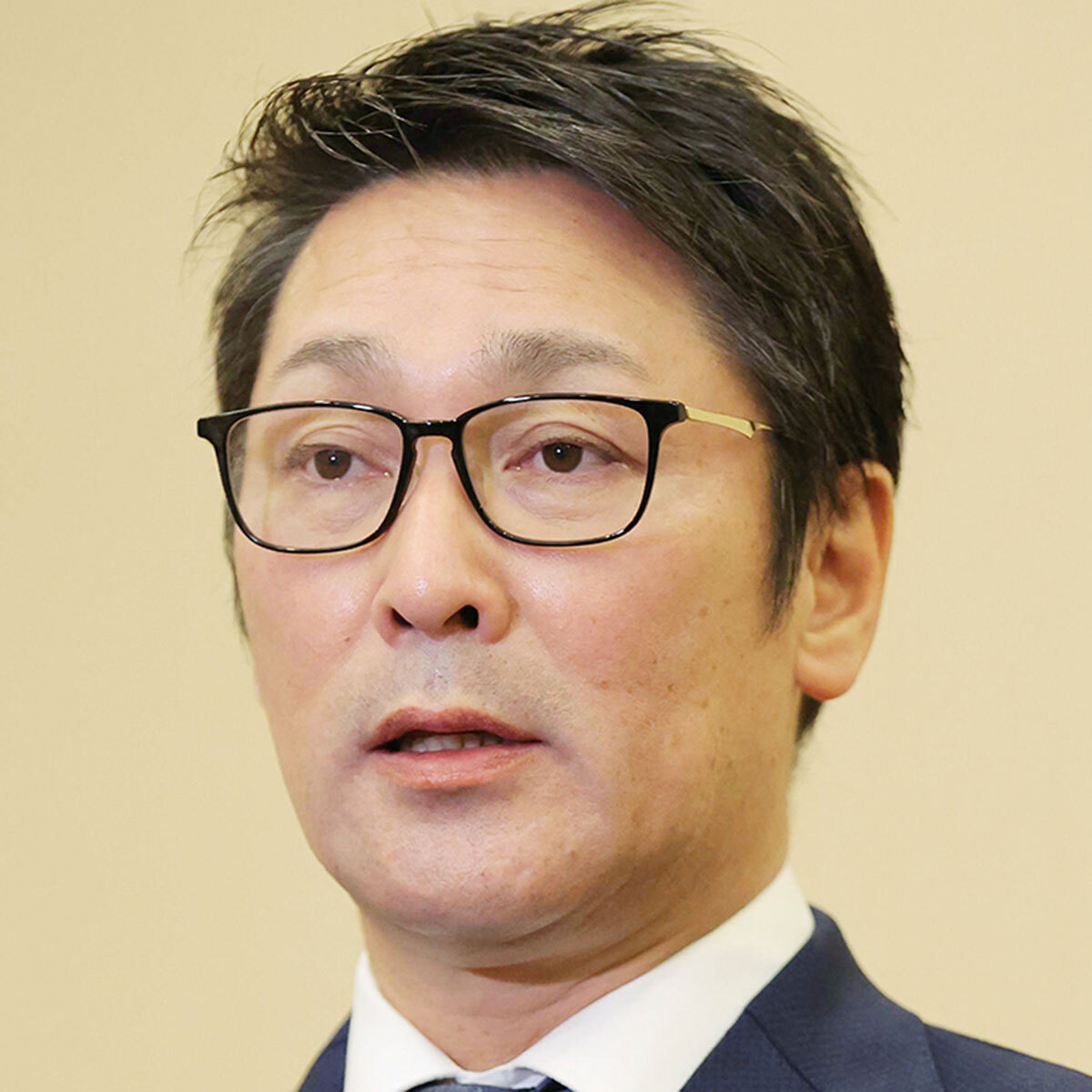 「激やせ」指摘の元木大介、球界レジェンドたちとの集合写真披露で「ますますスリムに」SNS騒然、本人は“どこ吹く風”（SmartFLASH） - Yahoo!ニュース