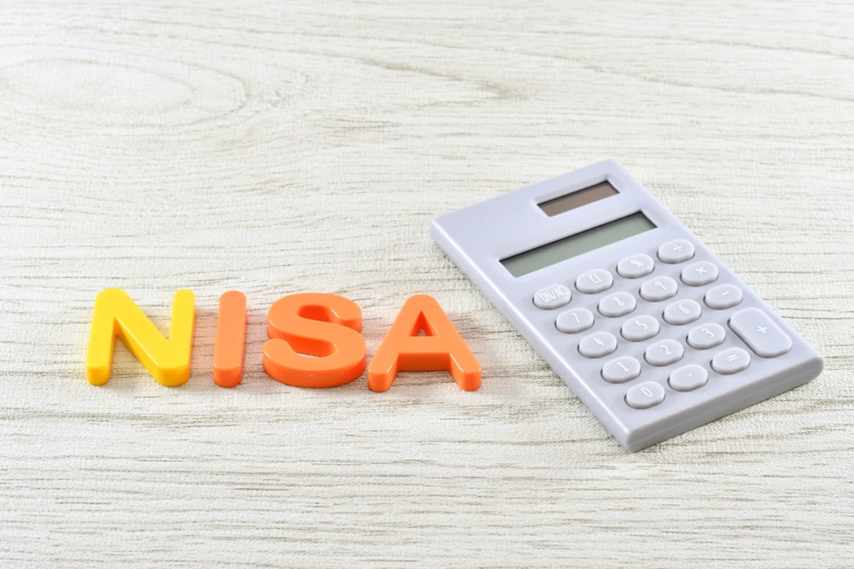 NISAの「つみたて投資枠」が未成年にも拡大!? 子どもが生まれ“月3万円”積み立てたら、20歳で「1000万円超」の可能性も！ 想定利回り「2％・4％・8％」の資産とリスクも確認 ...