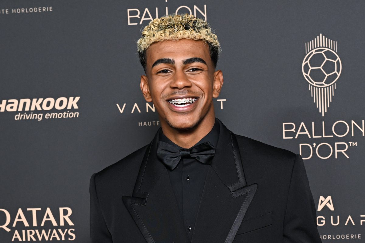 バルセロナFWラミン・ヤマルが“若手版のバロンドール”、コパ・トロフィーを受賞！史上初となる2年連続受賞の快挙（フットボールチャンネル） - Yahoo!ニュース