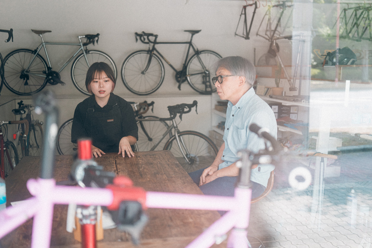 京都で四代受け継がれる愉しさという原点。自転車工房「VIGORE（ビゴーレ）」｜BiCYCLE CLUB 2025年11月号（FUNQ） - Yahoo!ニュース