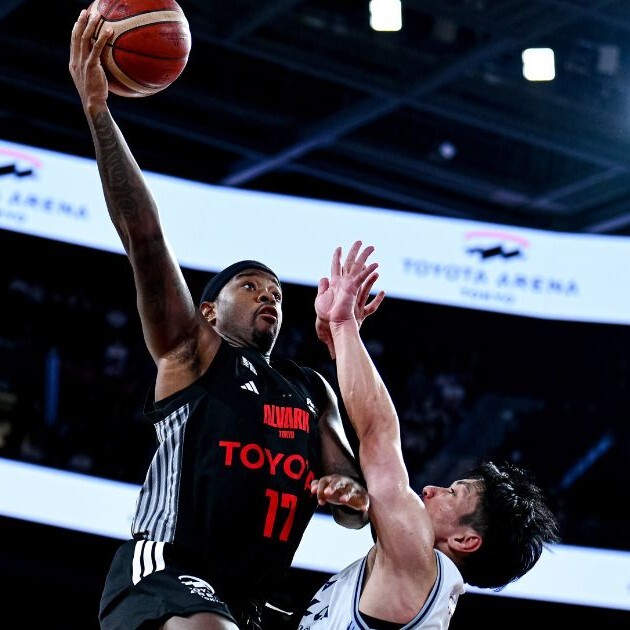 【バスケ】プレシーズン長崎戦に勝利のアルバルク東京 “新戦略”は「速い展開と3P多投」 アドマイティスHCは新アリーナに「結果で応える」（バスケットボールニュース2for1） - Yahoo!ニュース