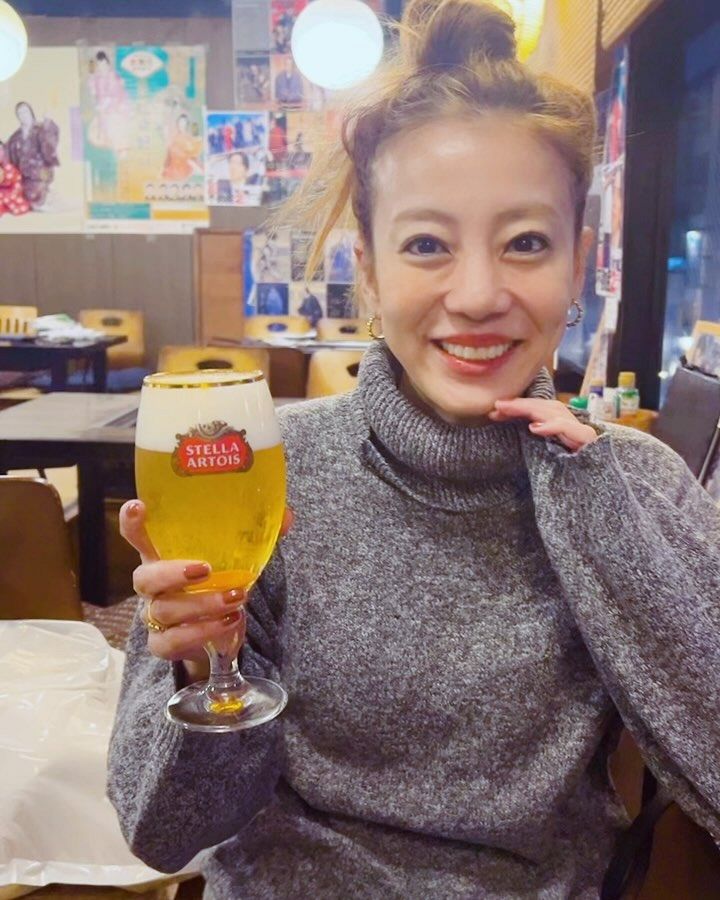 タトゥーがチラッ…あびる優〝湯上がりゆるゆるショット〟に意見様々「すっぴんかわいい」や「なんか…大丈夫？」（西スポWEB OTTO！） - Yahoo!ニュース