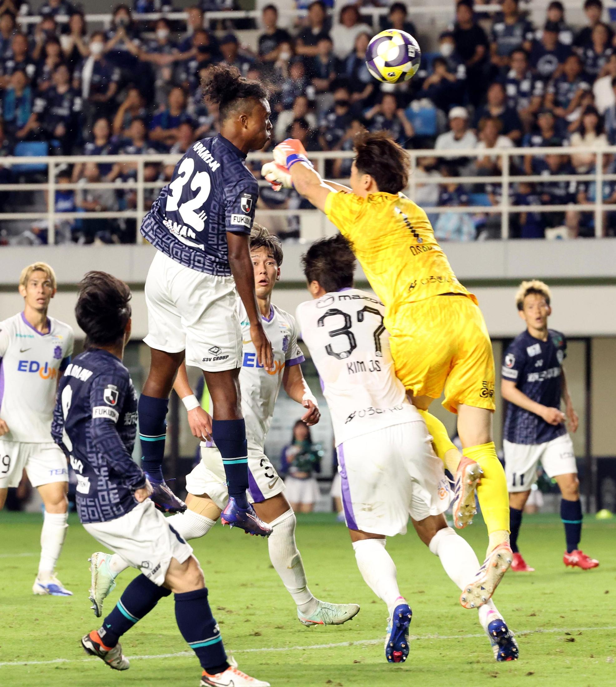 J1アビスパ福岡、サニブラウン・ハナンがJデビュー即ゴール!! 兄は陸上日本代表ハキーム（西スポWEB OTTO！） - Yahoo!ニュース