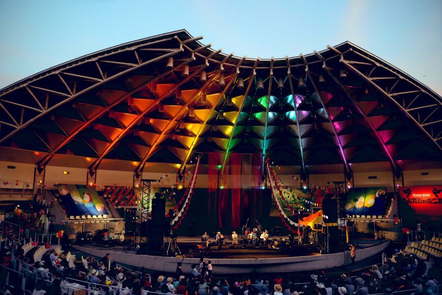 大阪で20周年の野外フェスは「壮大なピクニック」朝ドラ主題歌アーティストら個性派10組が出演（Lmaga.jp） - Yahoo!ニュース