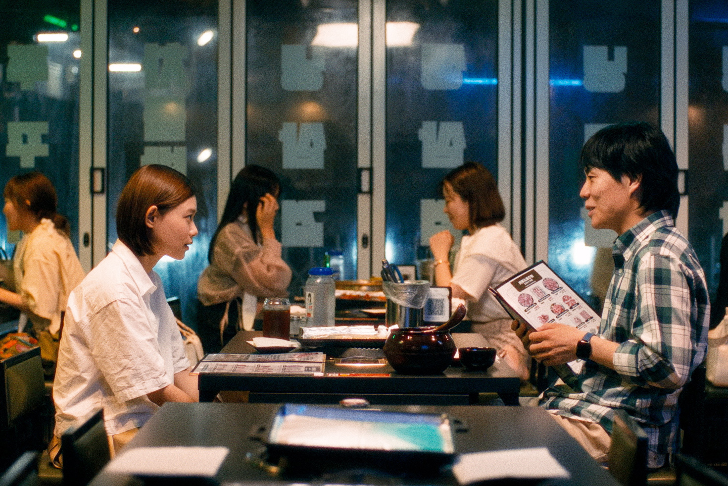 賀来賢人、玉城ティナら新キャラクターの思惑が交差する『今際の国のアリス』シーズン3場面カット解禁（Bezzy） - Yahoo!ニュース