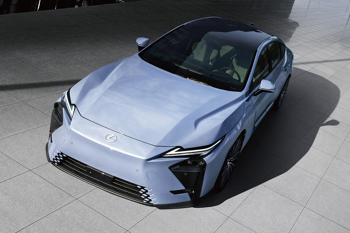 【全長5m超え】新型「ES」が大型化＆デザイン激変のわけは、米国と中国のマーケット変化。「LS」との関係はどうなる？（carview！） - Yahoo!ニュース