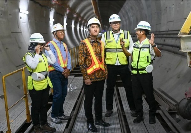 【インドネシア】副大統領、MRT延伸工事の現場視察（NNA） - Yahoo!ニュース
