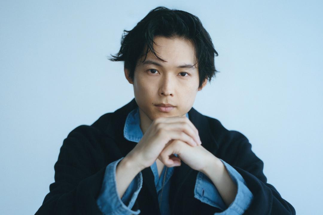 松村北斗が歩む人生の速度──映画『秒速5センチメートル』インタビュー（GQ JAPAN） - Yahoo!ニュース