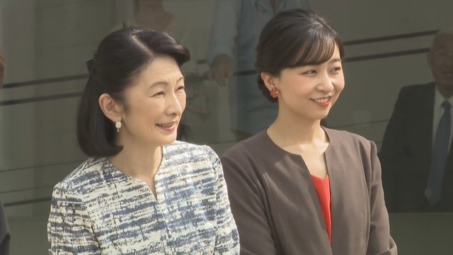 秋篠宮妃紀子さまと次女・佳子さまが香川県をご訪問 瀬戸内国際芸術祭秋会期などをご視察（KSB瀬戸内海放送） - Yahoo!ニュース