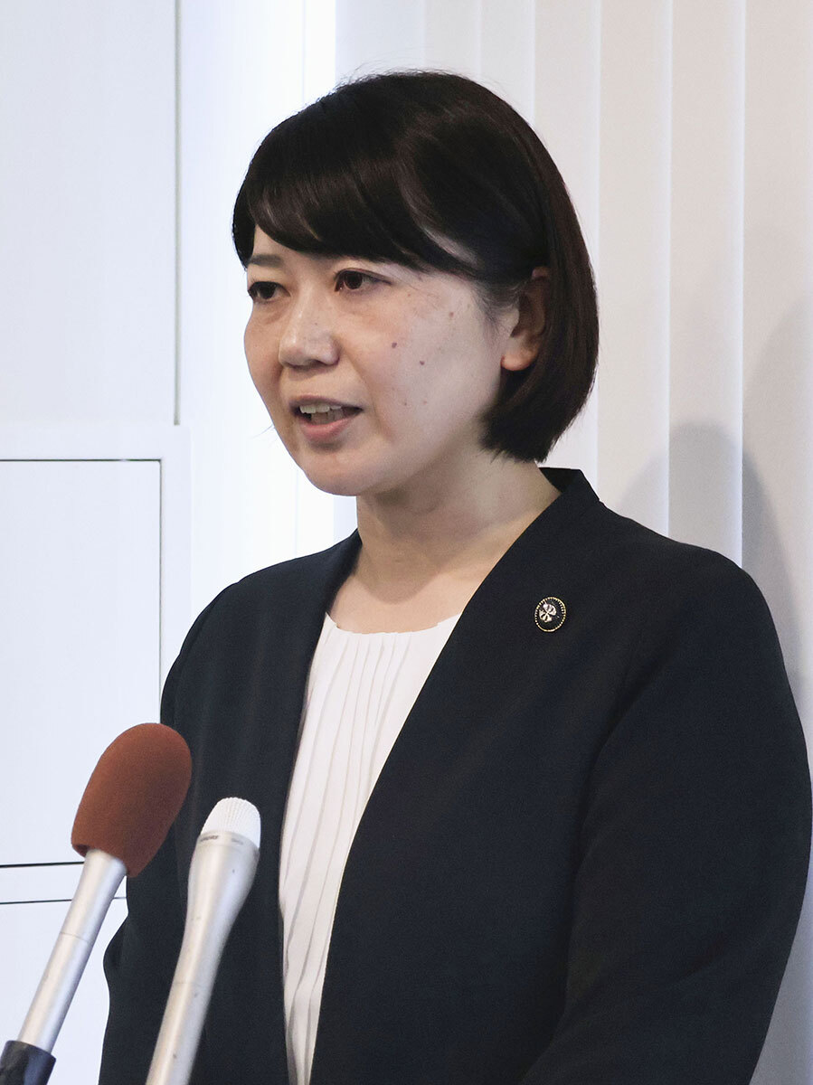 「恋愛はそのときの好き嫌いだから、仕方ない」 “ホテル密会”前橋市長の「実父」が胸中を明かした！（デイリー新潮） - Yahoo!ニュース