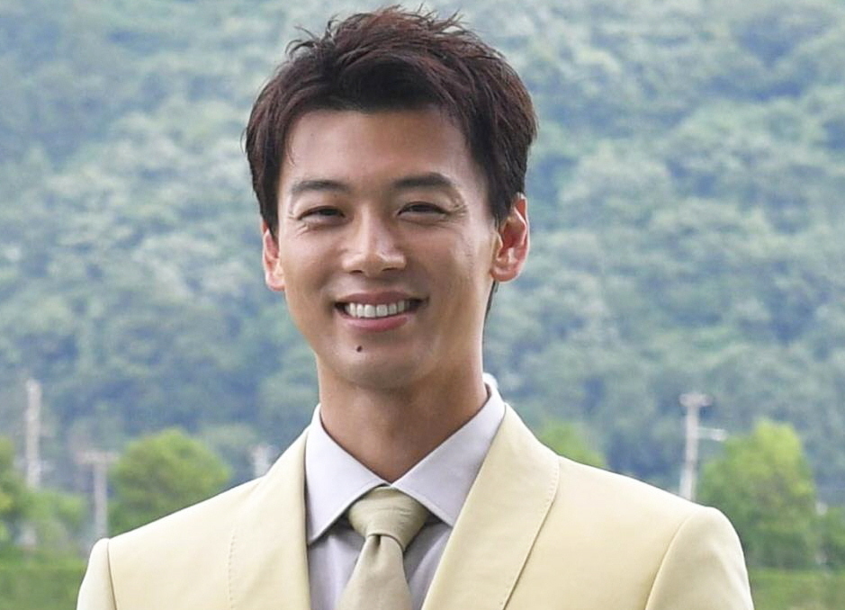 竹内涼真が「筑前煮」と呼ばれるのか…TBS新ドラマで昭和化石男役、ネット絶賛「ハマリ役」（デイリースポーツ） - Yahoo!ニュース