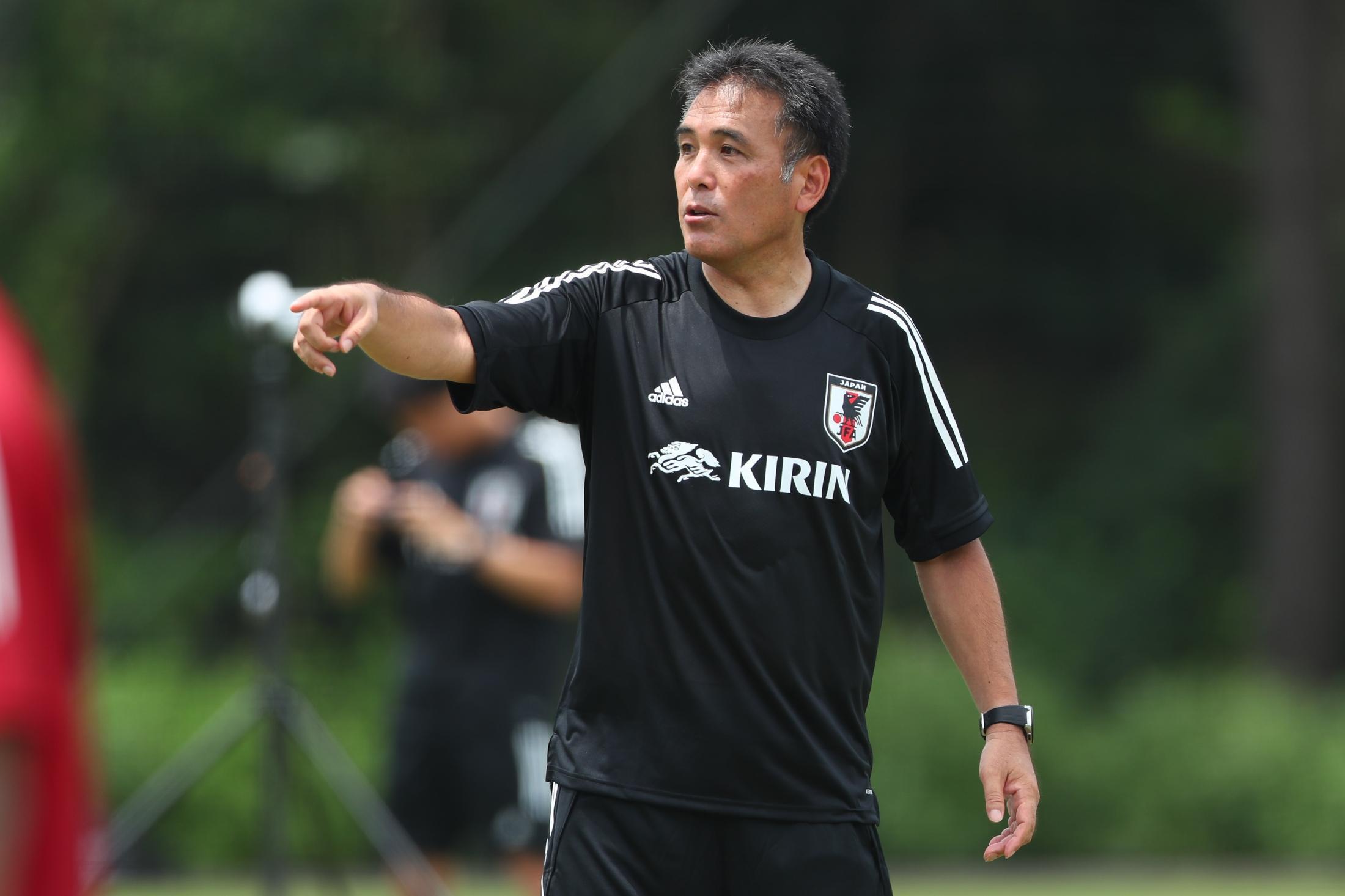 「サッカー界として許容できない」機内で児童ポルノ閲覧容疑でパリで逮捕された影山雅永・技術委員長を解雇したJFA“ツネ様”宮本恒靖会長が激怒…本人は「仏で禁止されているとは知らなかった ...