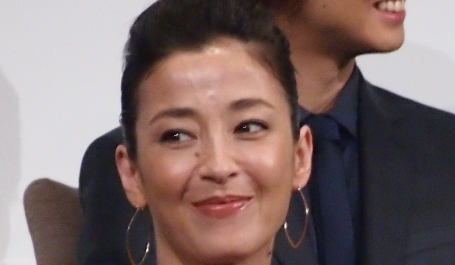 「まってまって！」子連れ電撃婚から7年...大物夫婦〝合体写真〟にファン衝撃「パニック」「既婚者って事実」「一晩経っても混乱」（西スポWEB OTTO！） - Yahoo!ニュース