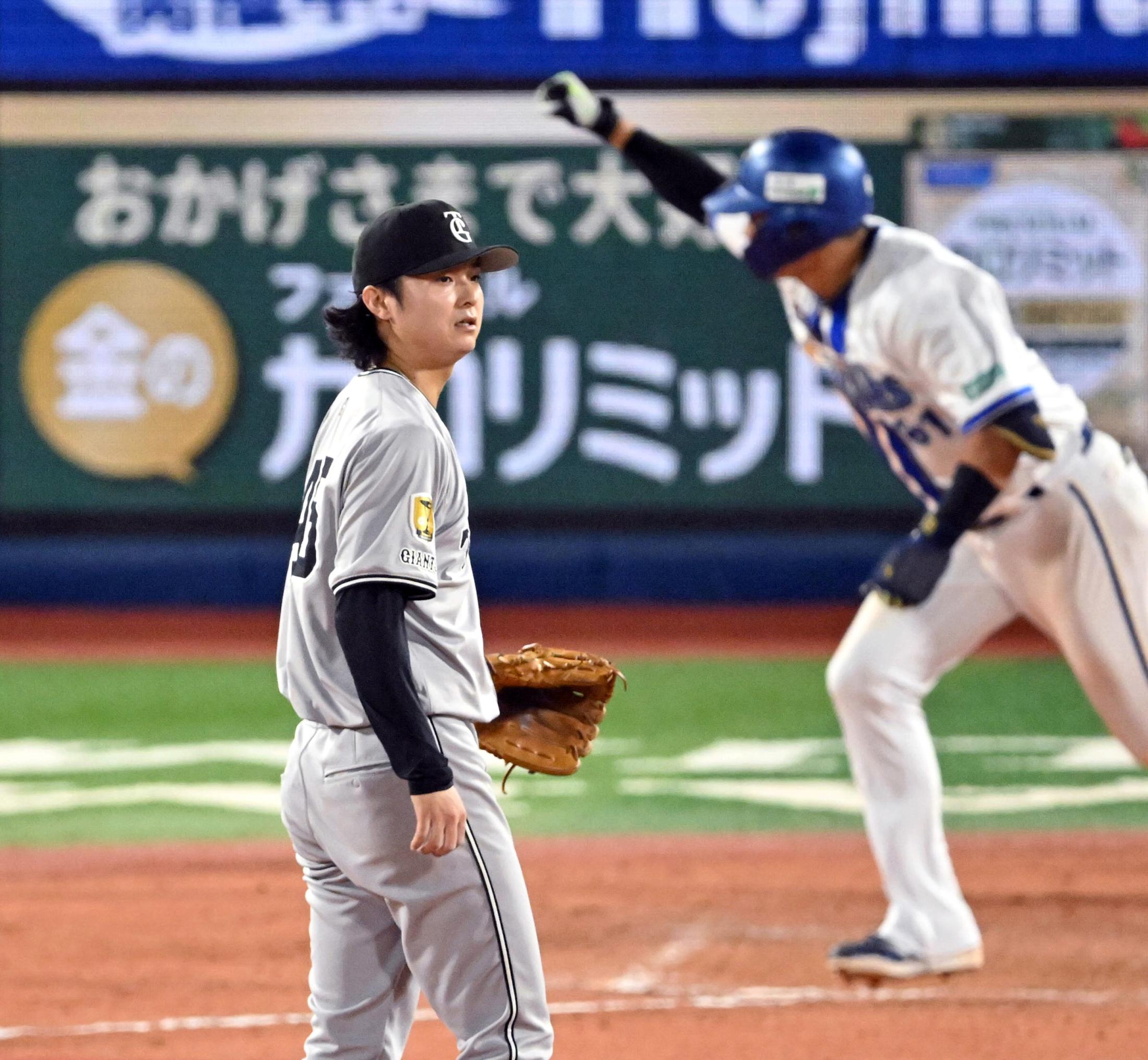 DeNAのサヨナラ勝利 NHK解説は同点走者をノーマークにした巨人ベンチとバッテリーの意識を指摘（デイリースポーツ） - Yahoo!ニュース