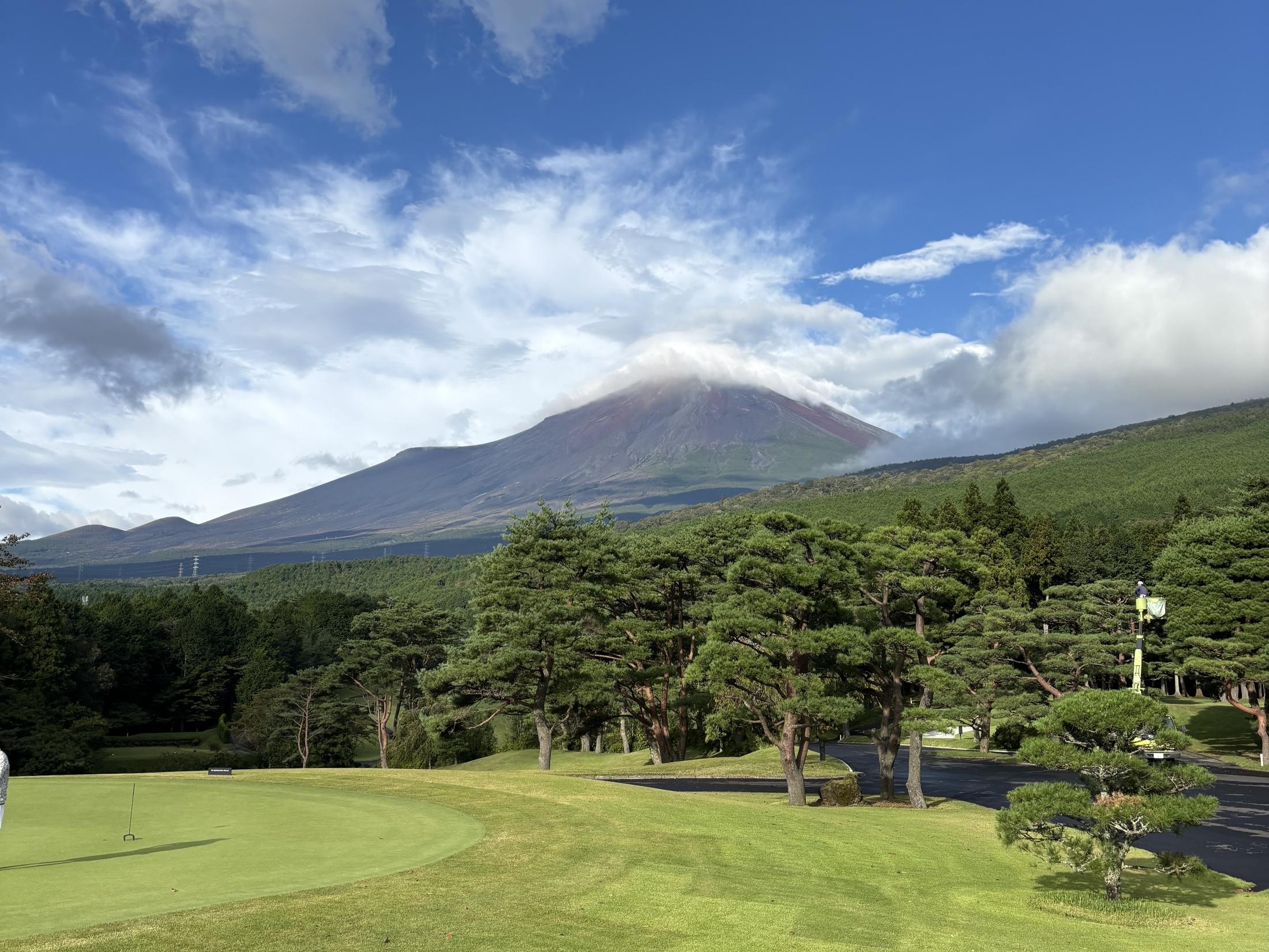 【ゴルフばか日誌 #87】「生涯平均スコア90切り」へ再挑戦！ “ドライバー復活”のゴルフばか、全国2100コース制覇の旅路（みんなのゴルフダイジェスト） - Yahoo!ニュース