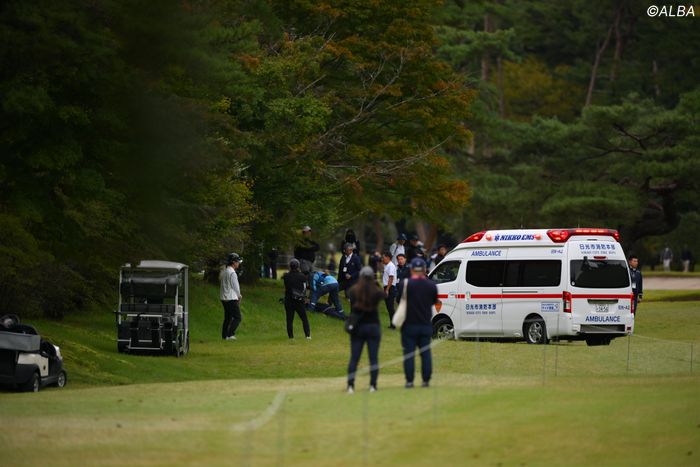 日本オープンで打球事故 ギャラリーにボールが当たり救急搬送へ（ゴルフ総合サイト ALBA Net） - Yahoo!ニュース