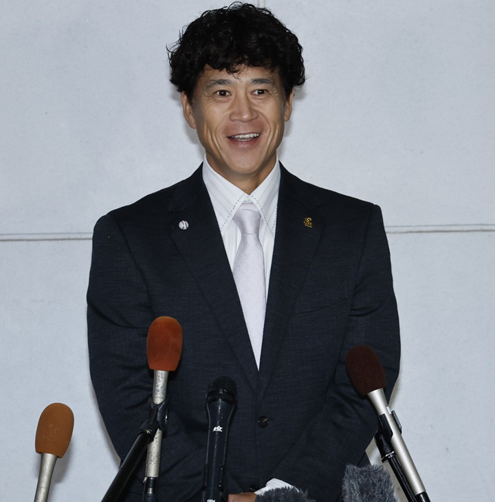 ソフトバンクの育成方針に合った選手 城島健司CBOが佐々木麟太郎の父に指名あいさつ（週刊ベースボールONLINE） - Yahoo!ニュース