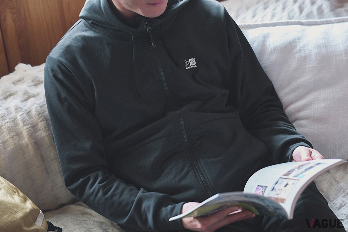 汗によるムレや冷えを軽減！ “軽くてやわらかい”カリマー発「新作スウェット」の魅力とは？ ふたつの素材をかけ合わせた“機能性マテリアル”に注目です（VAGUE） - Yahoo!ニュース