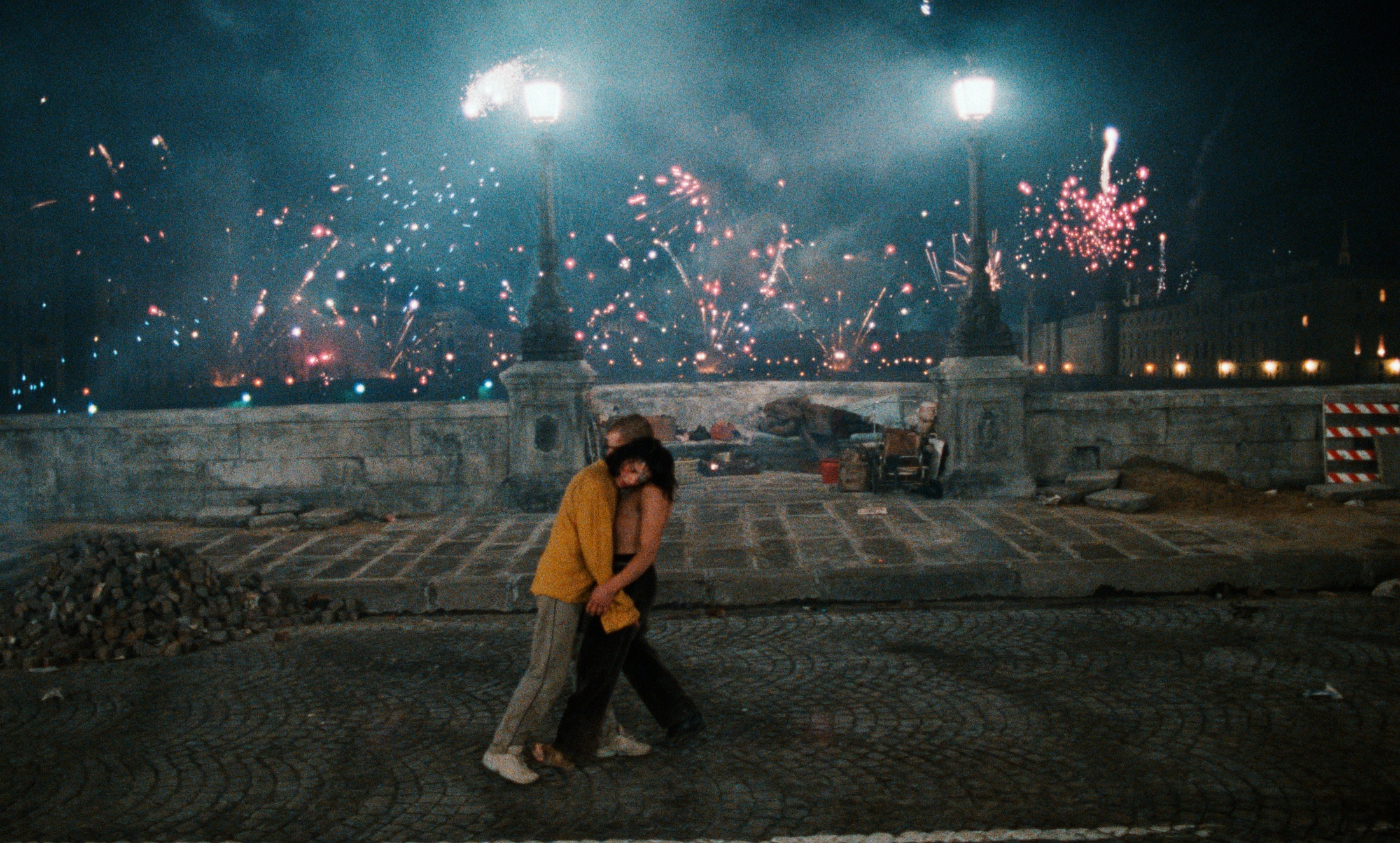 “20世紀最高の恋愛映画”映画『ポンヌフの恋人』の予告映像＆ポスタービジュアル公開（otocoto） - Yahoo!ニュース