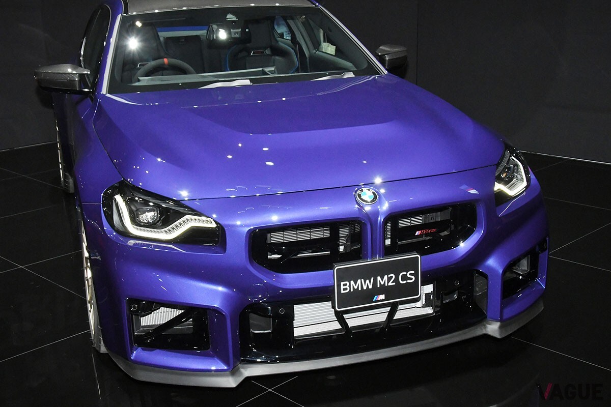 BMWが軽量＆コンパクトな限定87台のFRスポーツカー「M2 CS」を日本初公開！ 直6ツインターボエンジンは530馬力を発生！ 最新型「Mモデル」の魅力とは（VAGUE） - Yahoo!ニュース