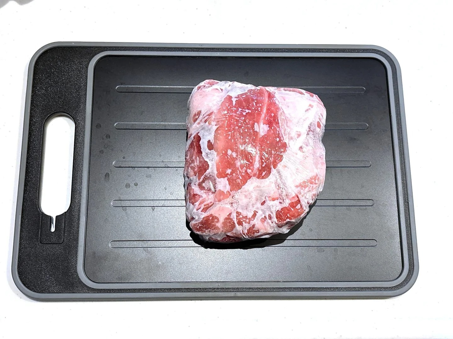 【ニトリのおすすめ】待ってましたの再入荷！「切る・研ぐ・おろす・解凍」の4役使えるまな板って!?（kufura） - Yahoo!ニュース